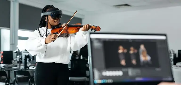 New VR music platform enables real-time virtual performances