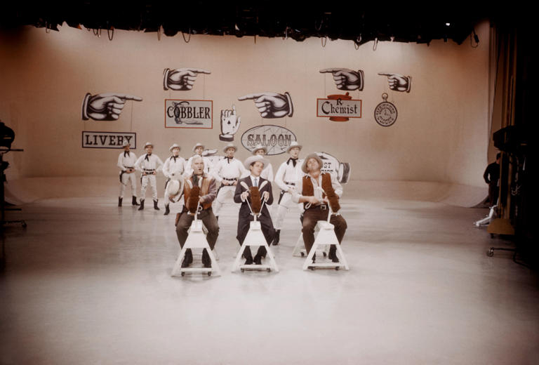 23 Rare ‘Bonanza' Set Photos With Michael Landon and Cast