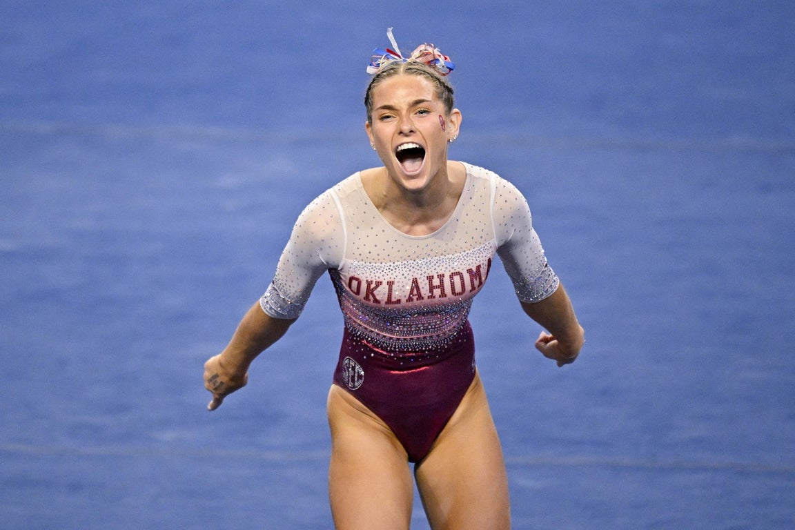 Incredible photos capture Audrey Davis and Jordan Bowers leading ...