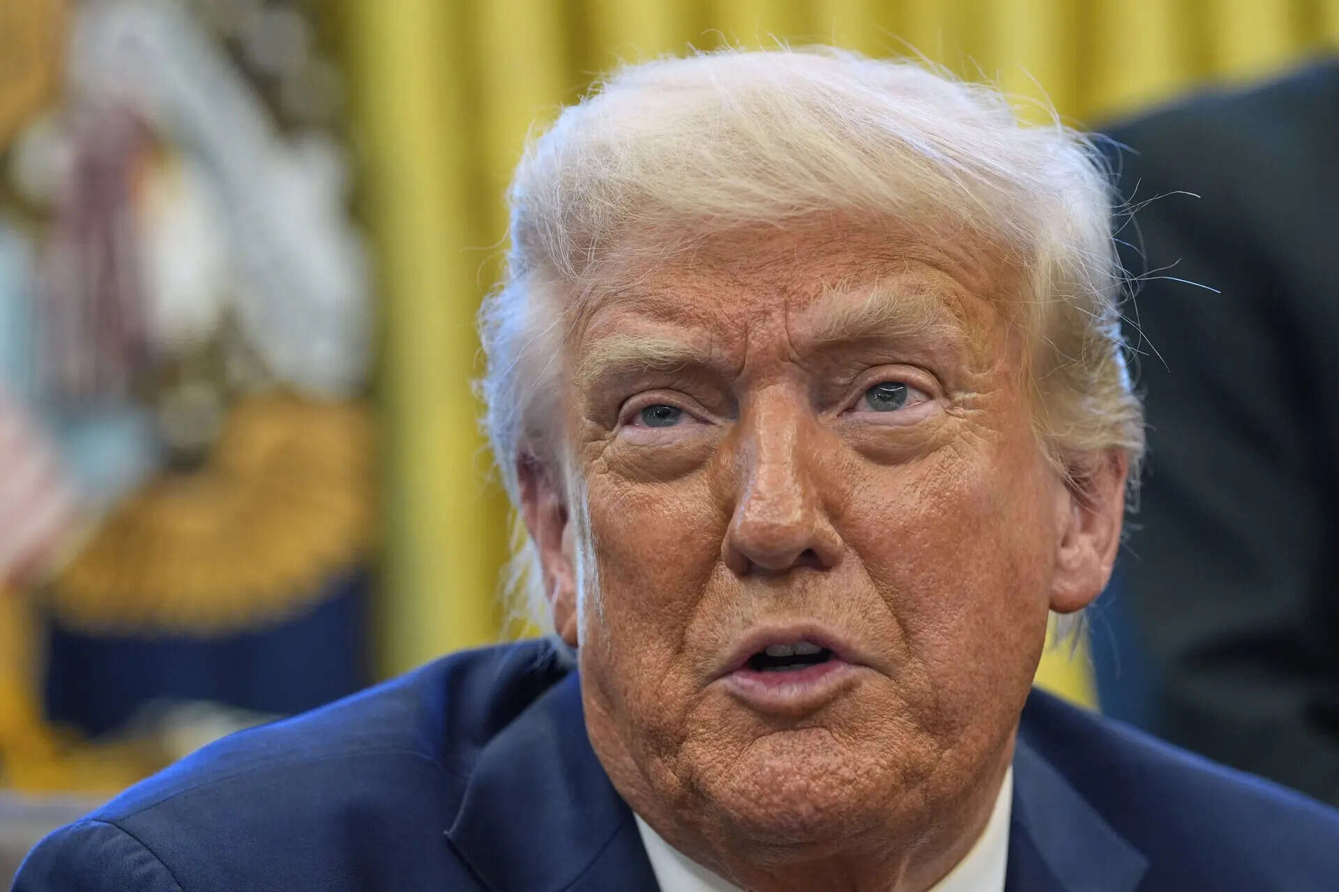 Trump allows commercial fishing in vast Pacific reserve