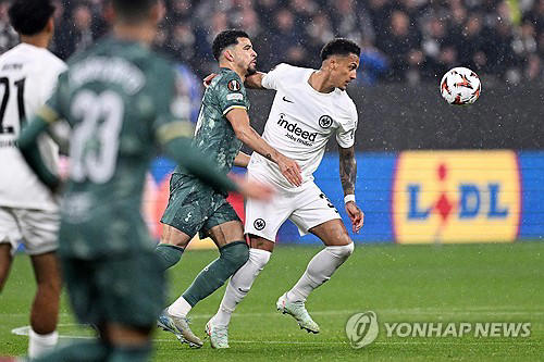 BBC 확인 "포스텍, 여전히 경질 위기"…UEL 준결승 진출에도 위태위태→"선수 덕에 이겼다, 우승해도 해고해야" 주장까지