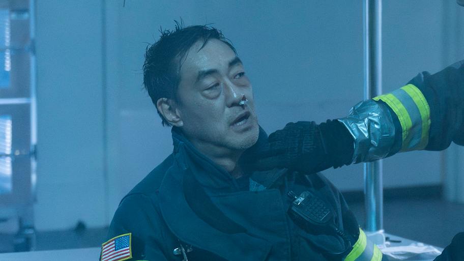 911 season 8 episode 15 recap: Does Chimney survive his latest brush ...