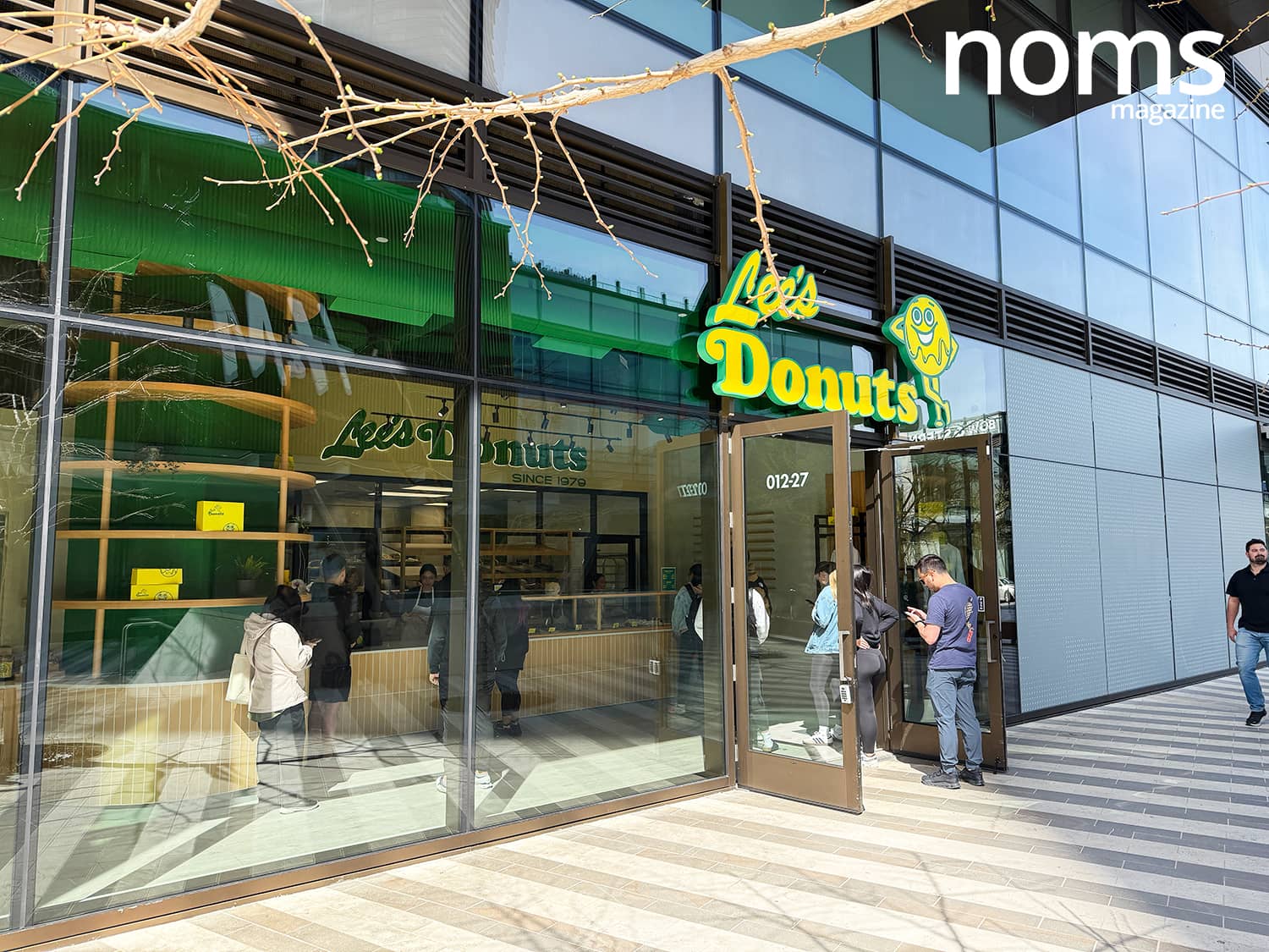 Iconic Lee's Donuts Opens First Burnaby Outpost At The Amazing Brentwood