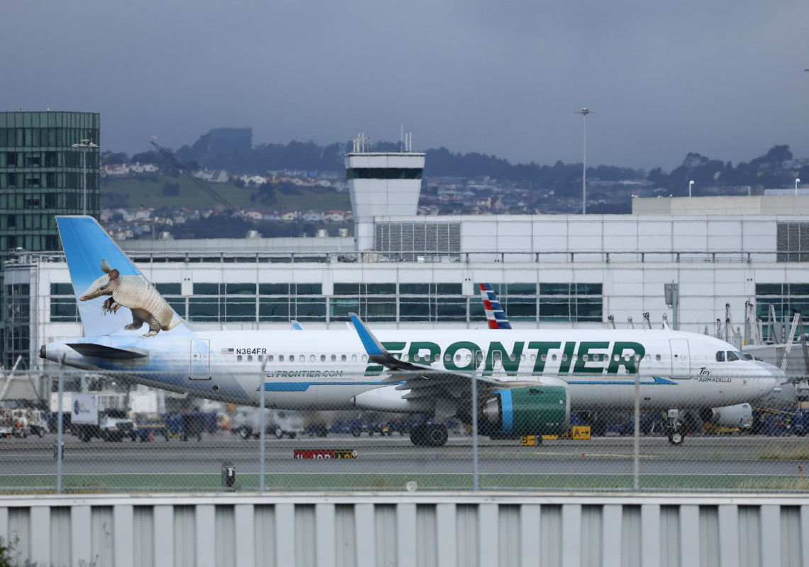 Frontier Airlines Reveals Aggressive New Move to Court Angry Southwest ...