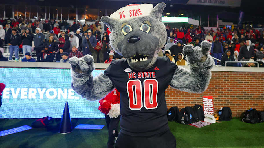 NC State Football Lands in Final Five for Georgia Linebacker