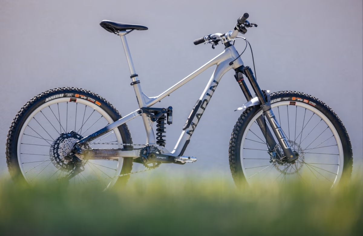 You Could Win This Custom Enduro Bike From PNW Components