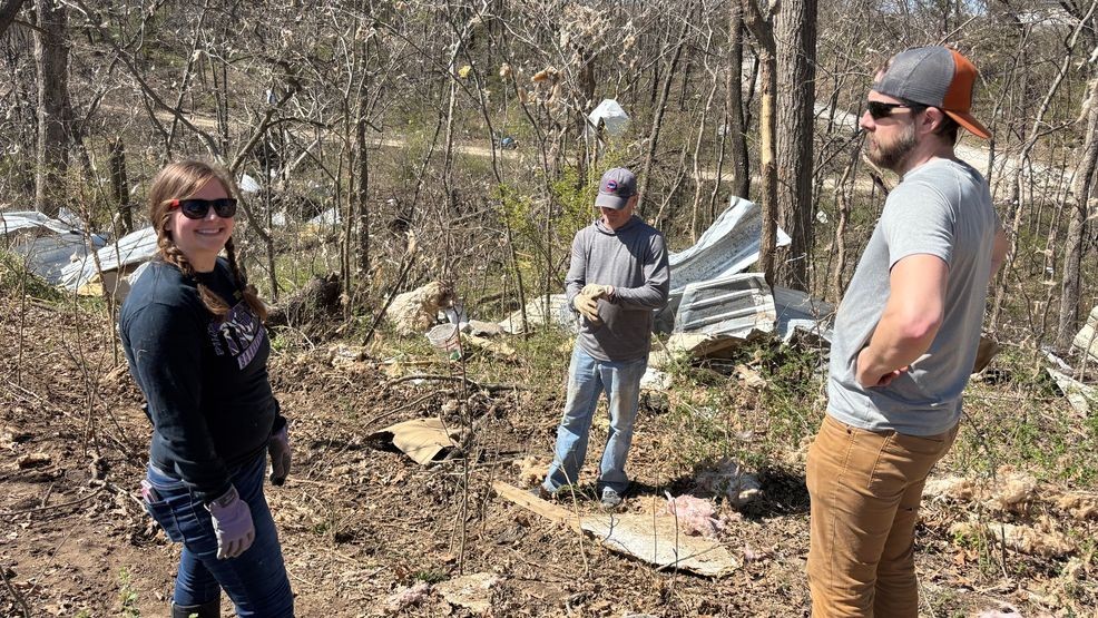 Pilot Grove community holds cleanup day after EF-2 tornado destroys and ...