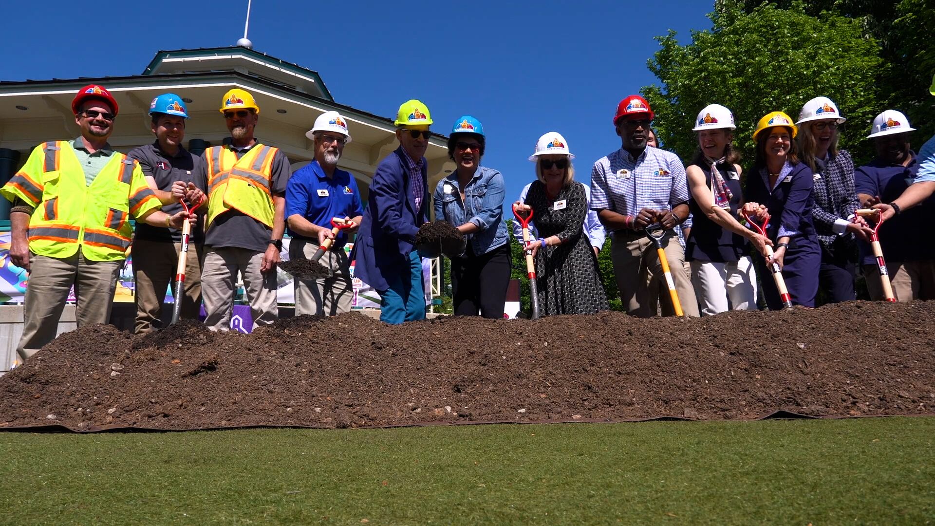 City of Decatur breaks ground on new town square renovations