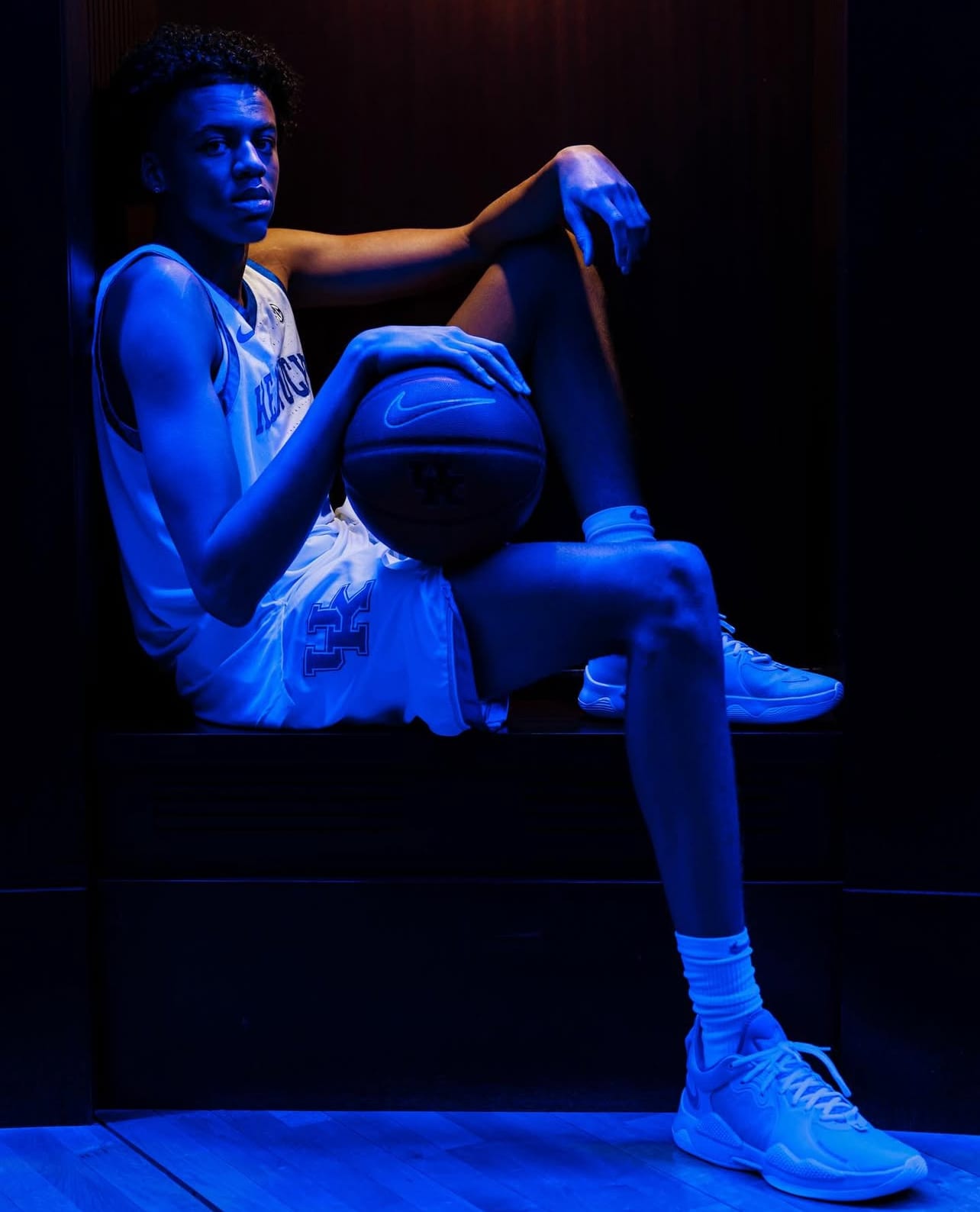 LOOK: Braydon Hawthorne rocks Kentucky blue on official visit