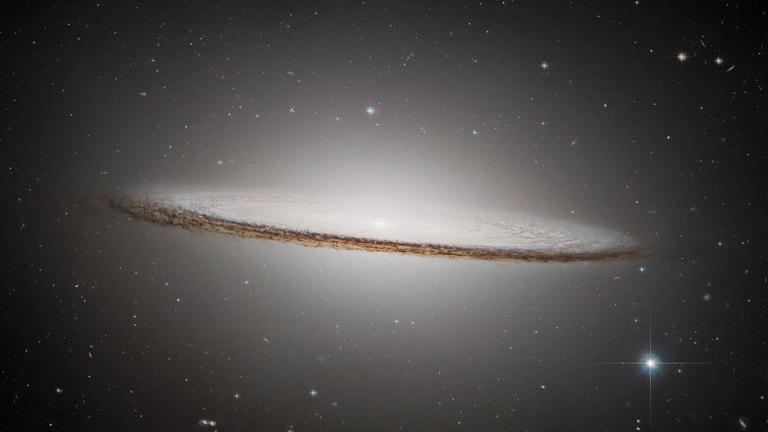 Iconic Sombrero Galaxy shines in reprocessed Hubble Telescope view (image)