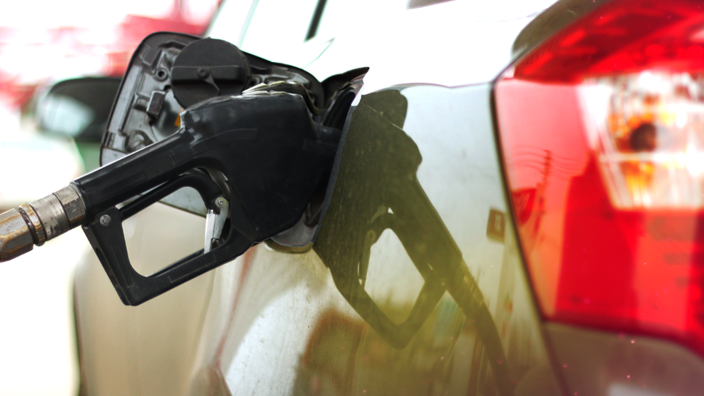 Gas prices drop in Nevada as spring break travel ends