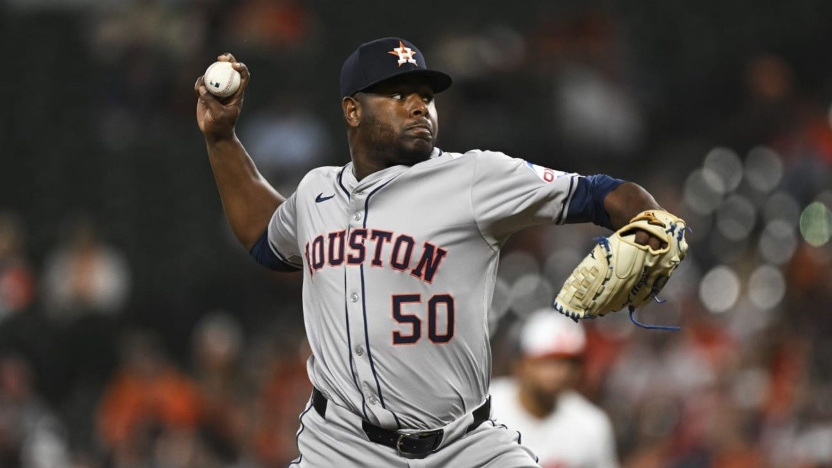 MLB: Angels Sign World Series Champion Reliever to Bolster Their Bullpen