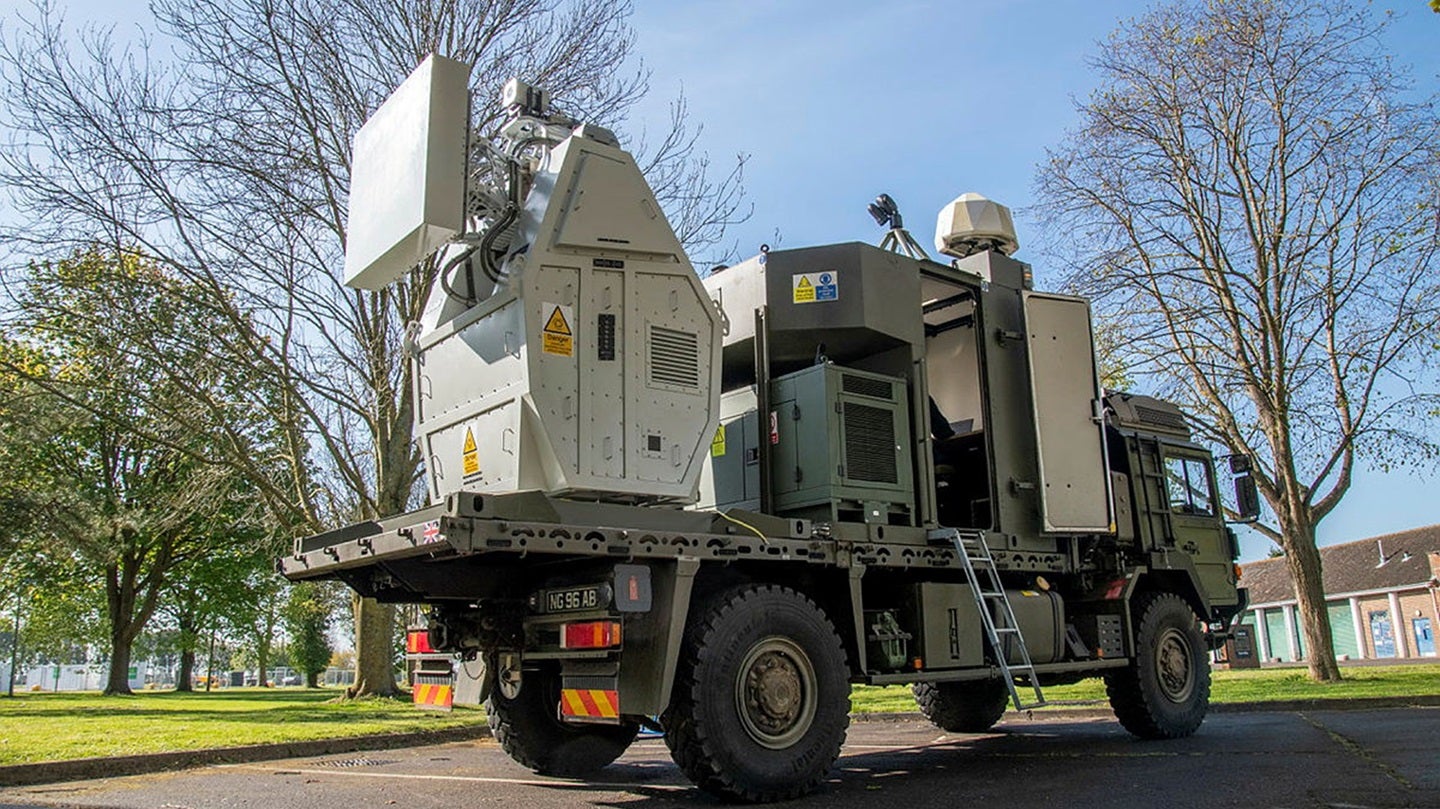 UK develop RF directed energy weapon as part of its new C-UAS range