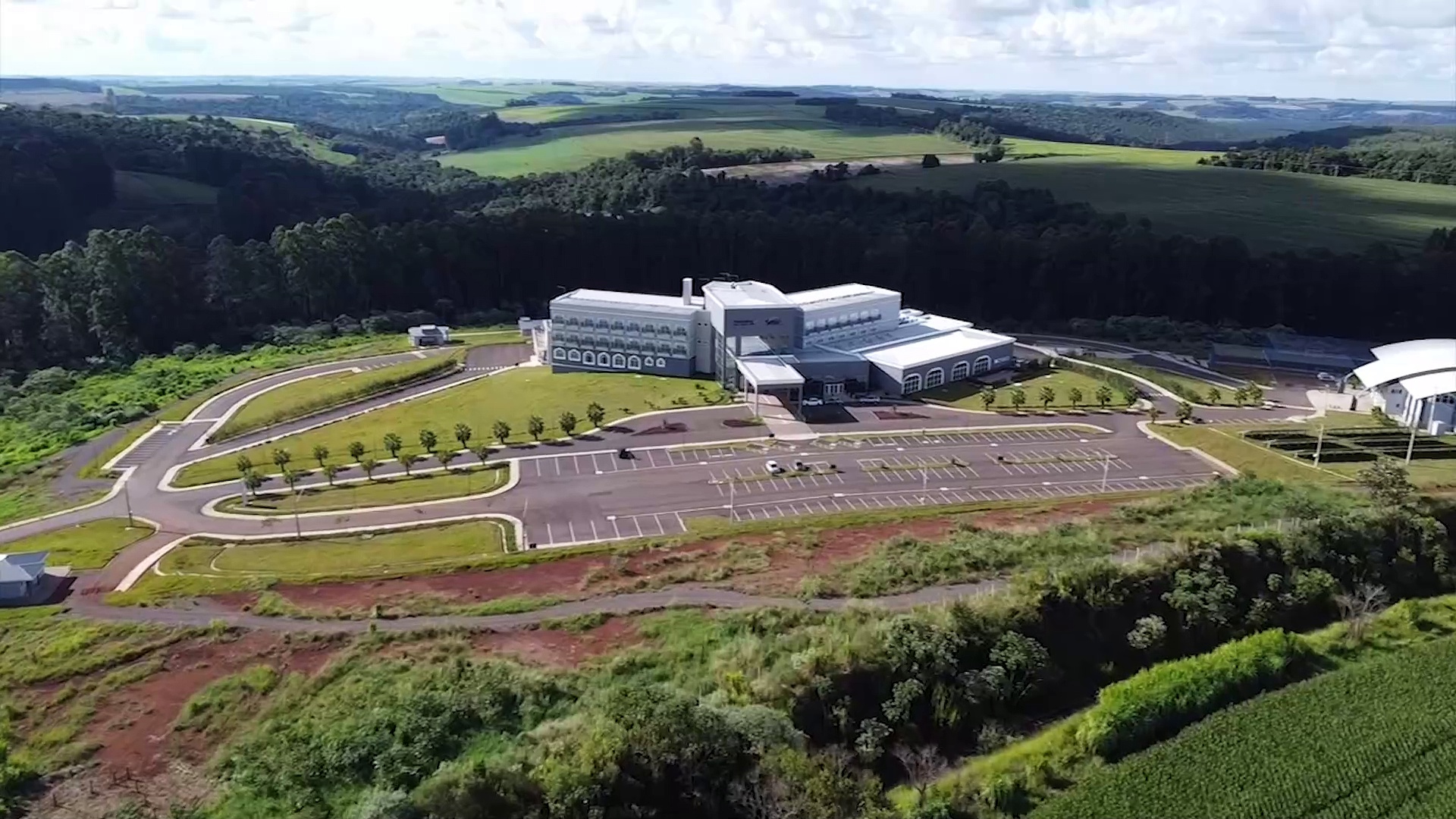 Cascavel amplia capacidade para eventos com estrutura do Sesc Hotel Fazenda