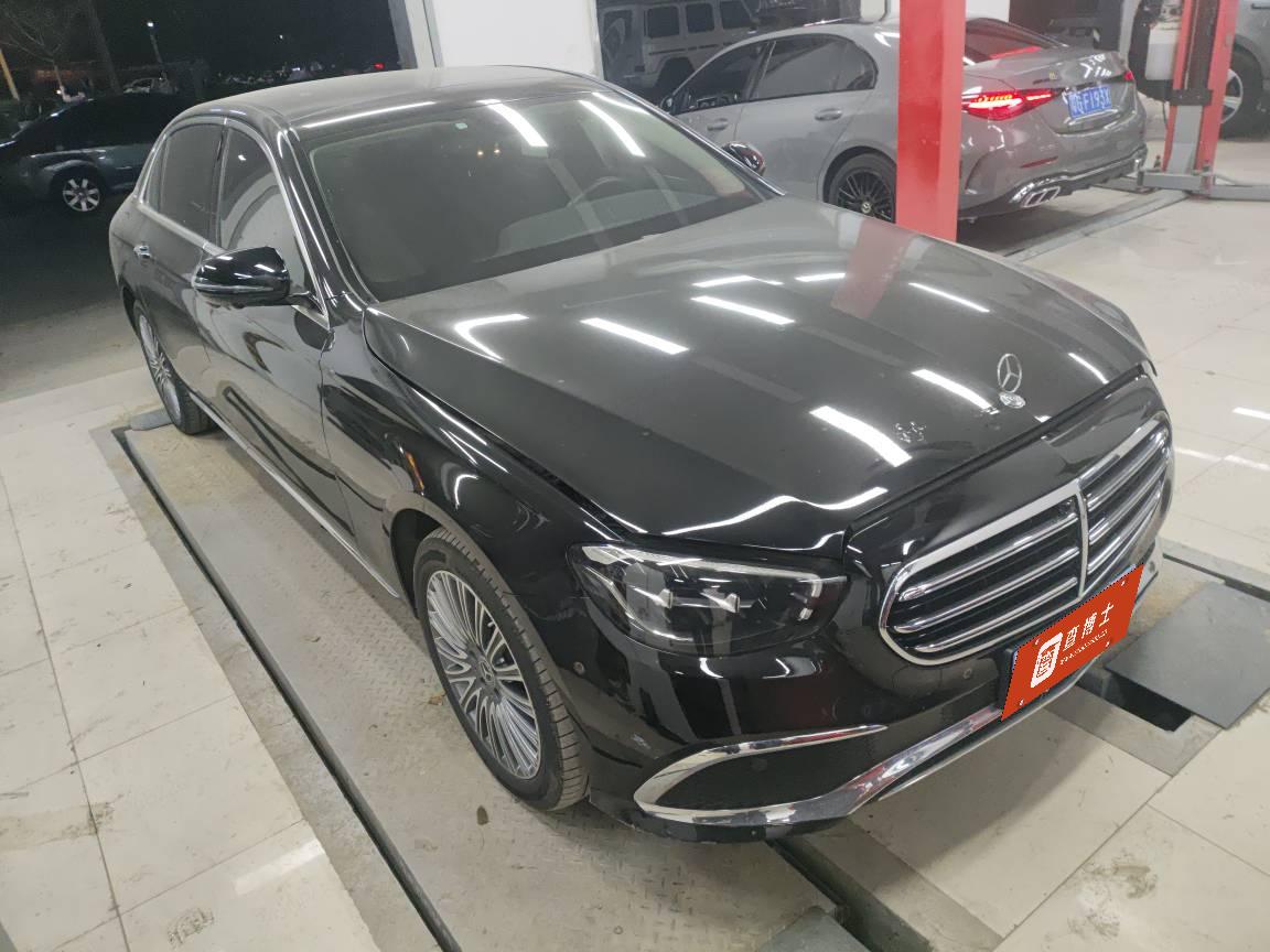 奔驰 奔驰E级 2022款 E 300 L 豪华型实拍图
