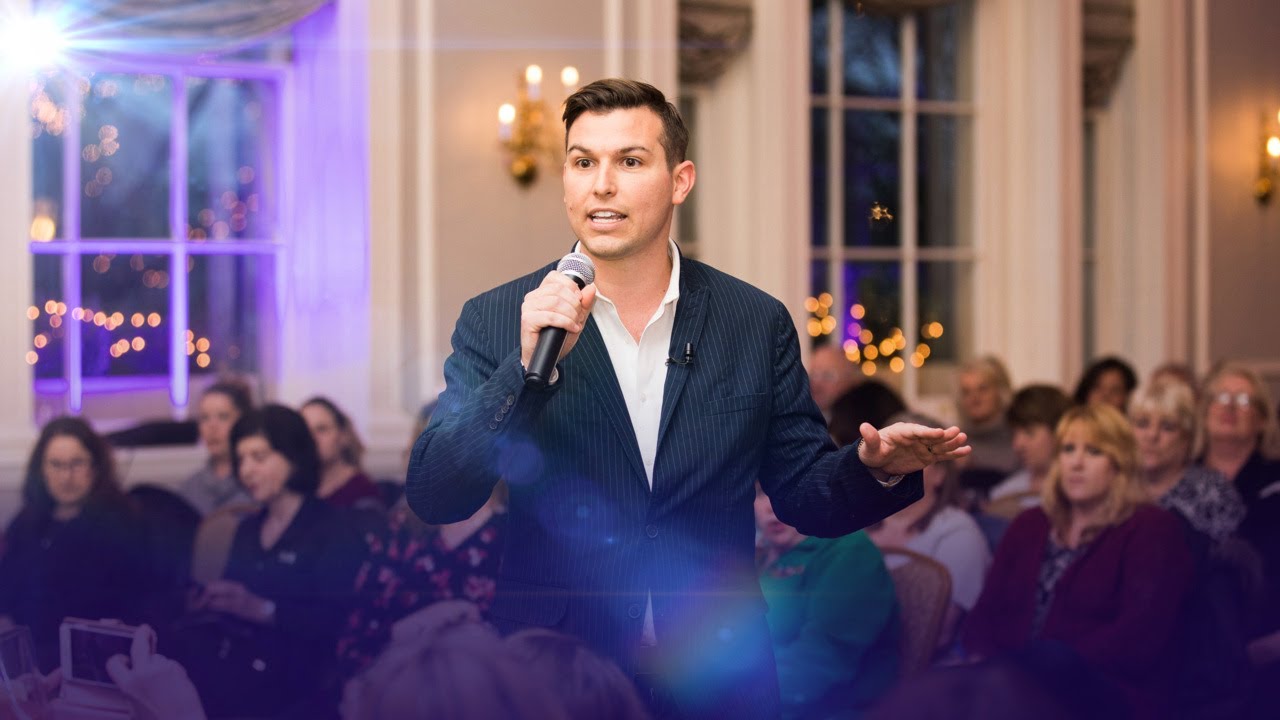 Matt Fraser shocks audience with incredible psychic readings