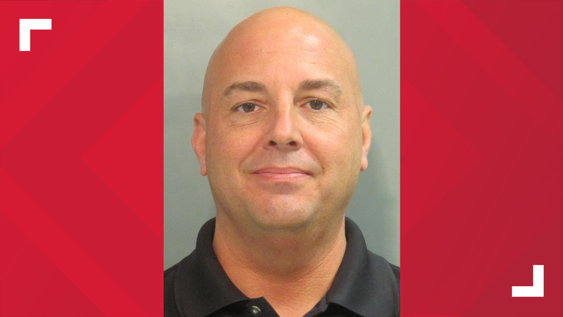 Former Arkansas educator's probation revoked for sex offender violations