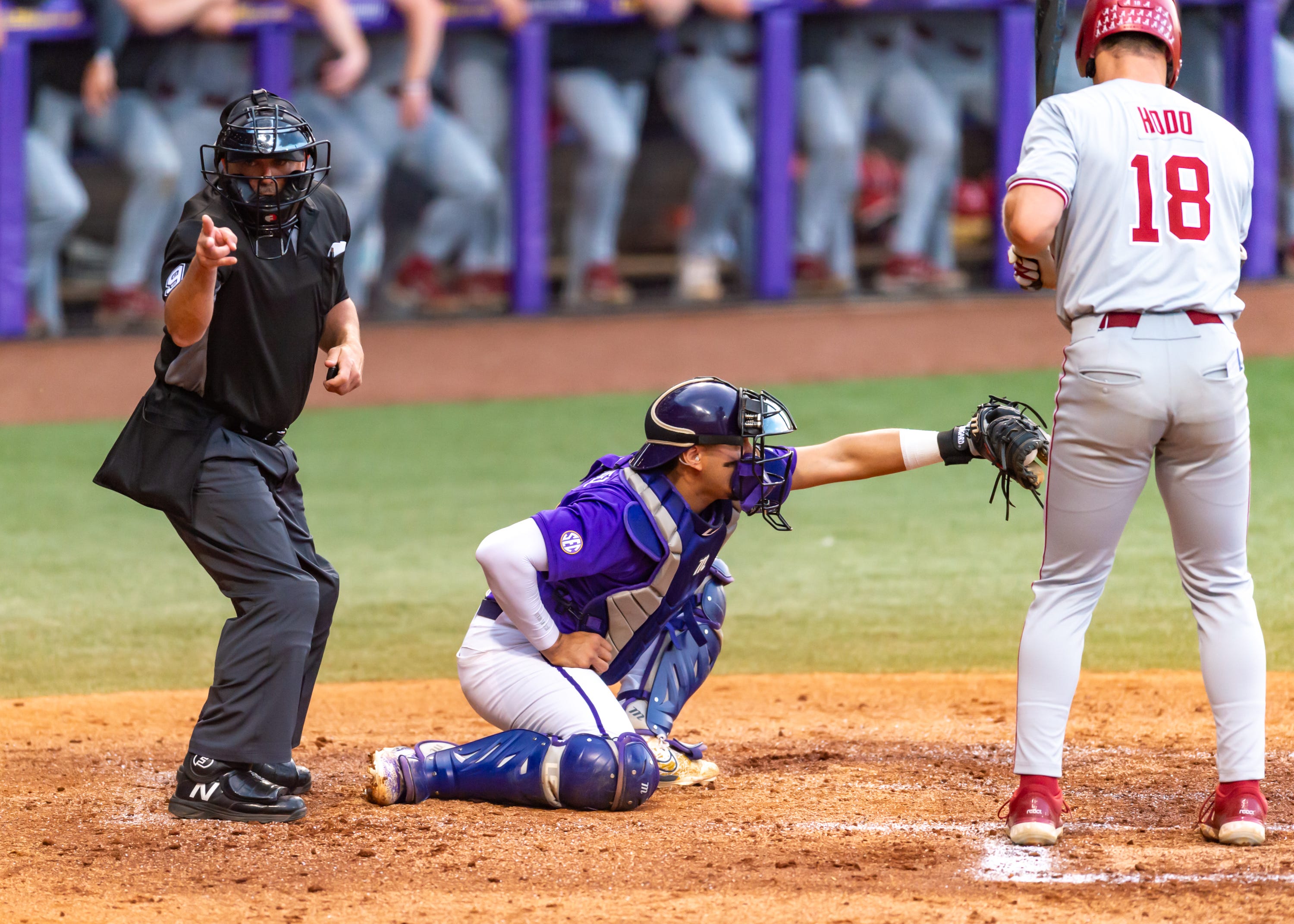 LSU baseball vs Arkansas: Tigers drops series finale against Arkansas