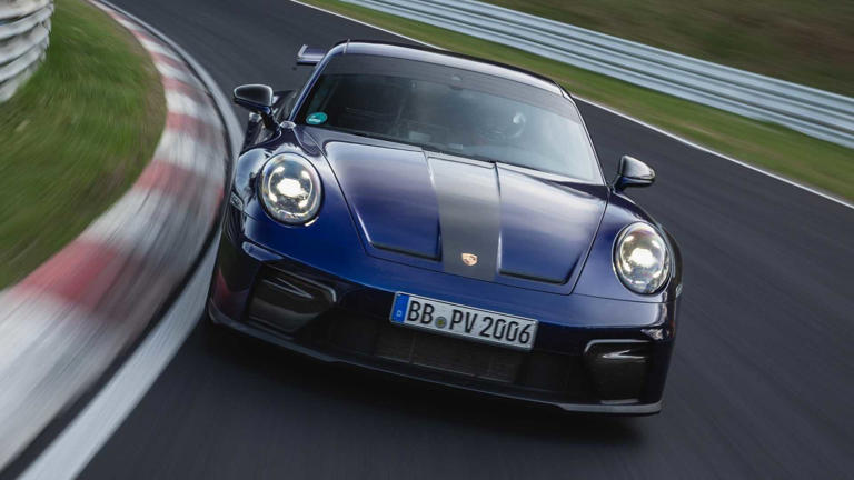 Porsche 911 GT3 Sets Nurburgring Record For Manual Transmission Cars