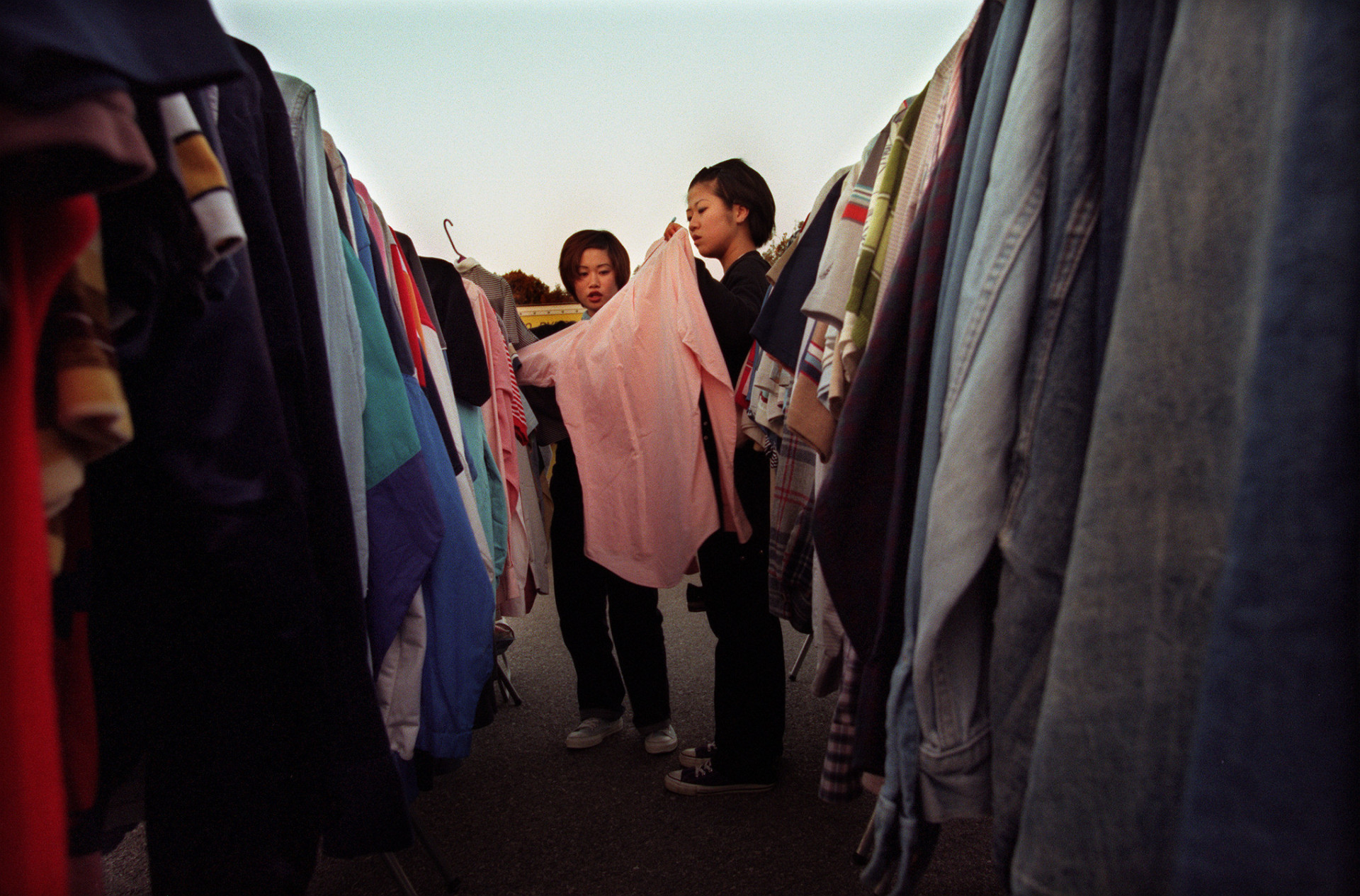 Achetez futé en brocante : les pièges à éviter