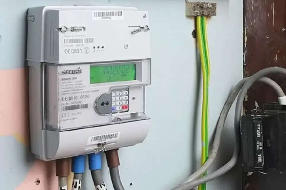Smart Meters Revolution: One-Click Power Cut for Defaulters Soon – Govt ...