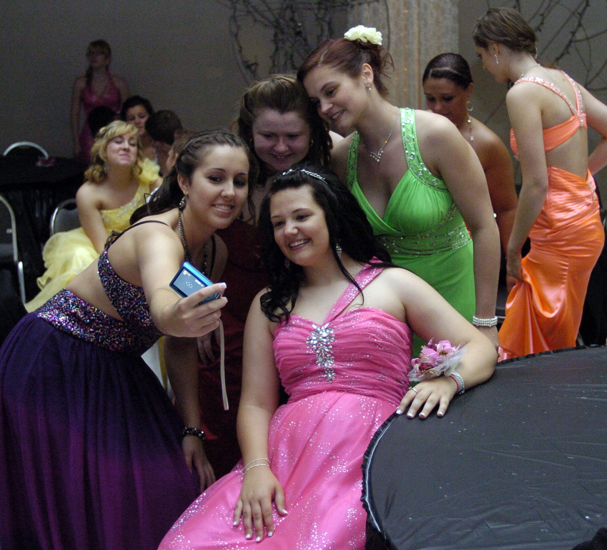 FROM THE ARCHIVES: Elgin High School prom photos from 2009-2015