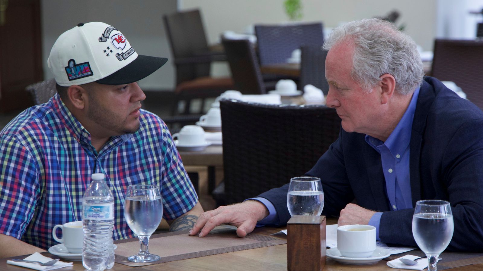 Senator meets man at centre of El Salvador deportation row