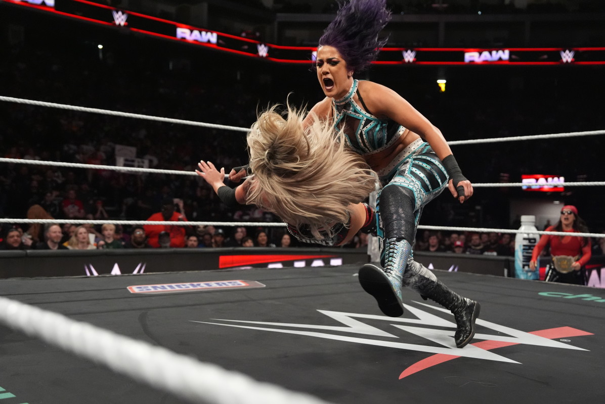 WWE Camera Catches Bayley Retaliating With Real Strikes at Liv Morgan ...