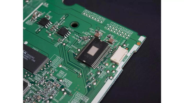 China unveils ‘Poxiao’, world’s fastest hard drive