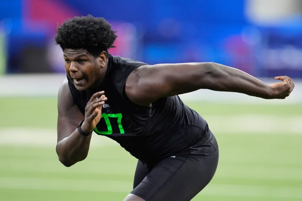 Washington Commanders select Josh Conerly Jr. with first round draft pick