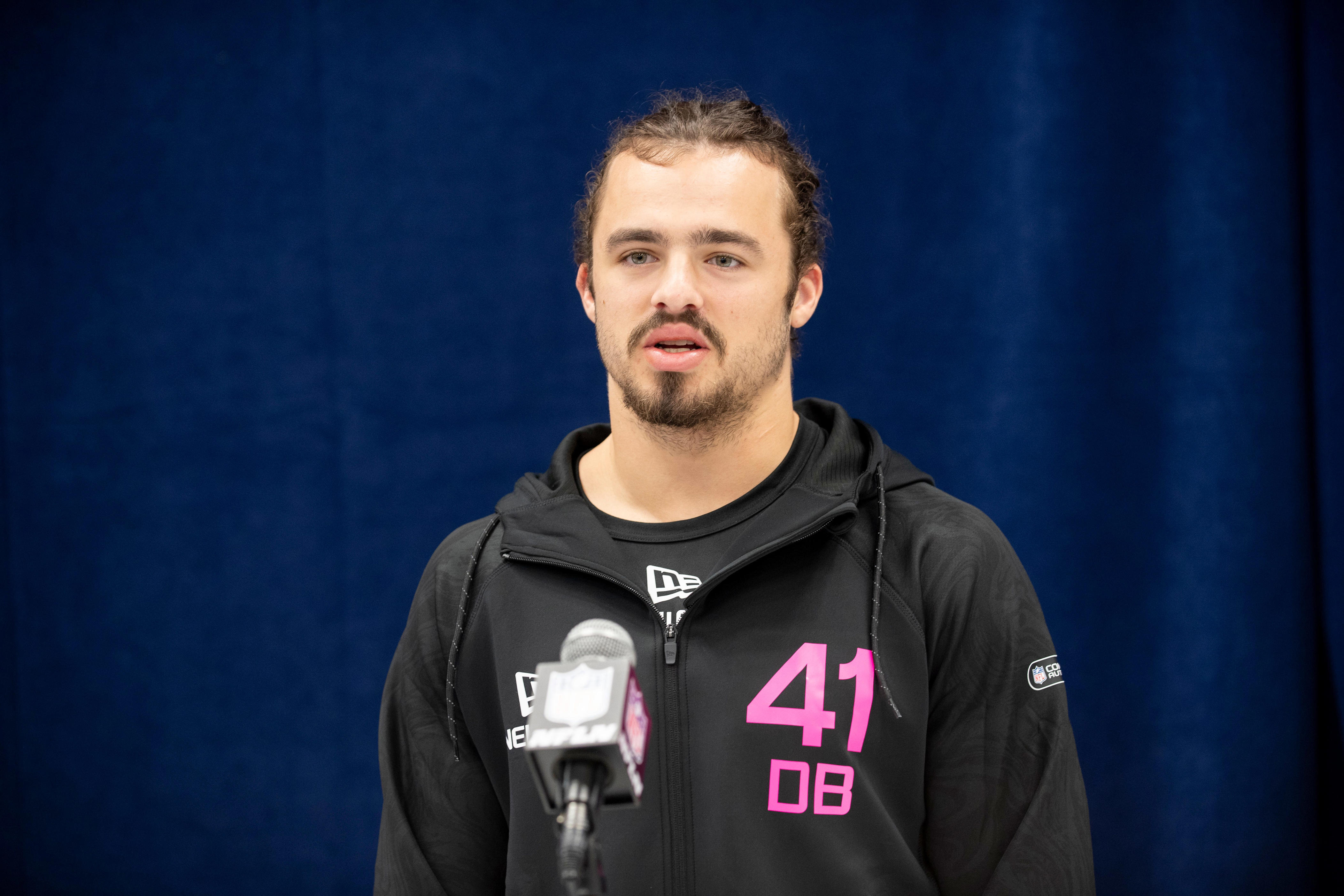 New Palestine grad Maxen Hook stays loyal to Toledo, projected third ...