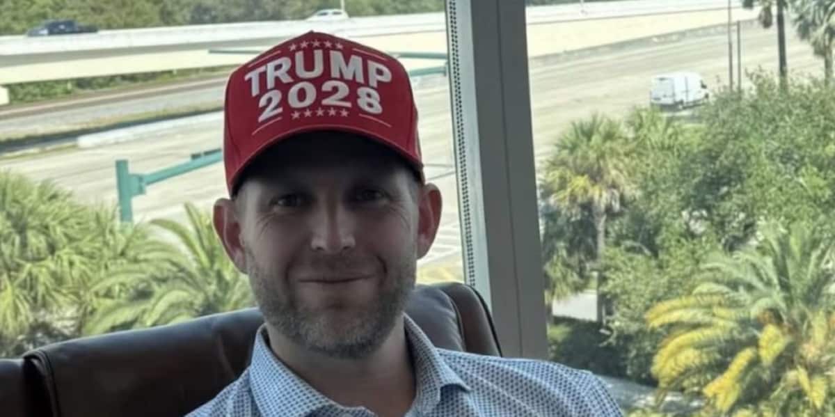 Bricht er die Verfassung? - "Trump 2028": US-Präsident verkauft ...