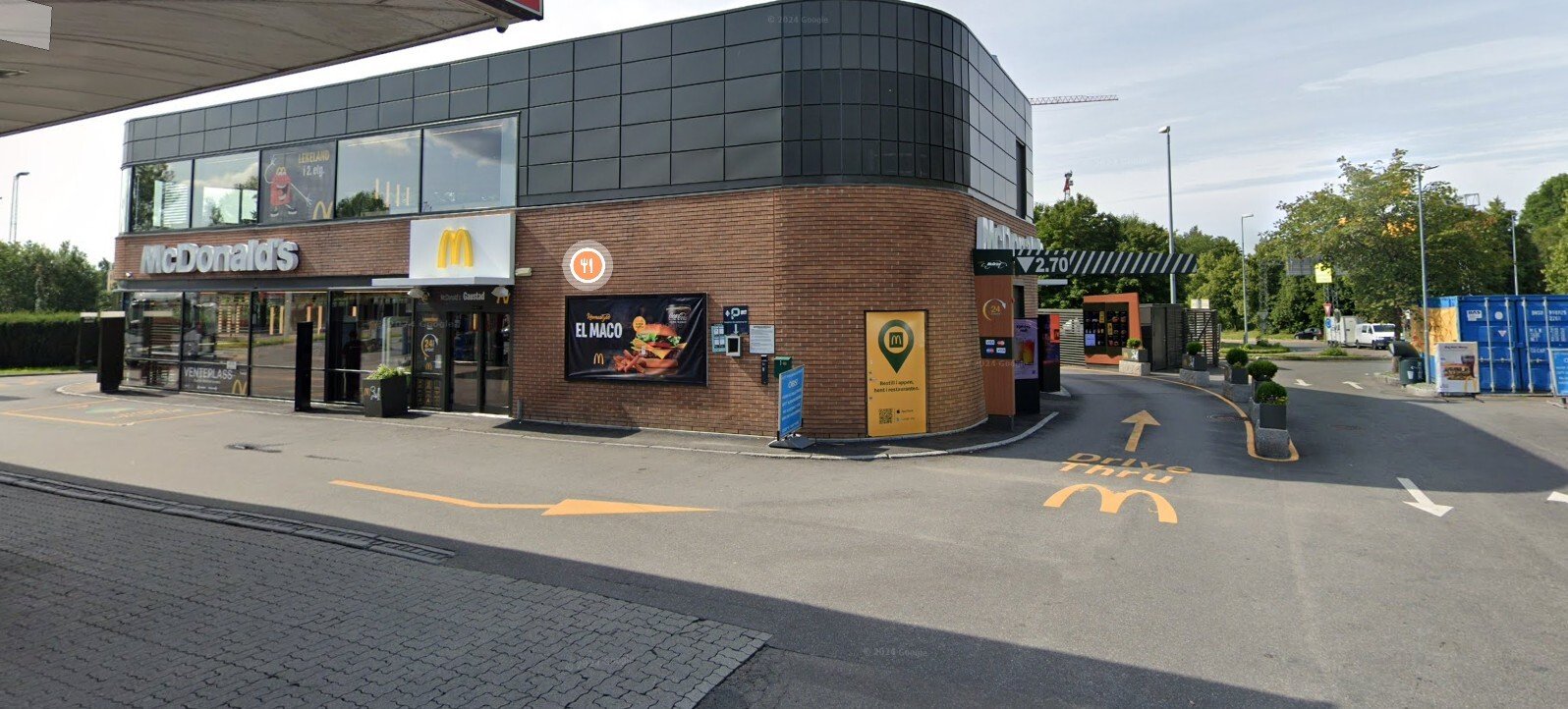 Sovnet bak rattet i hamburgerkøen – tatt for promillekjøring