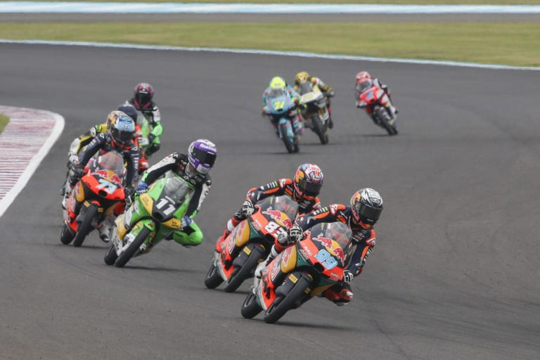 The devious qualifying strategy MotoGP stewards are hunting in Moto3