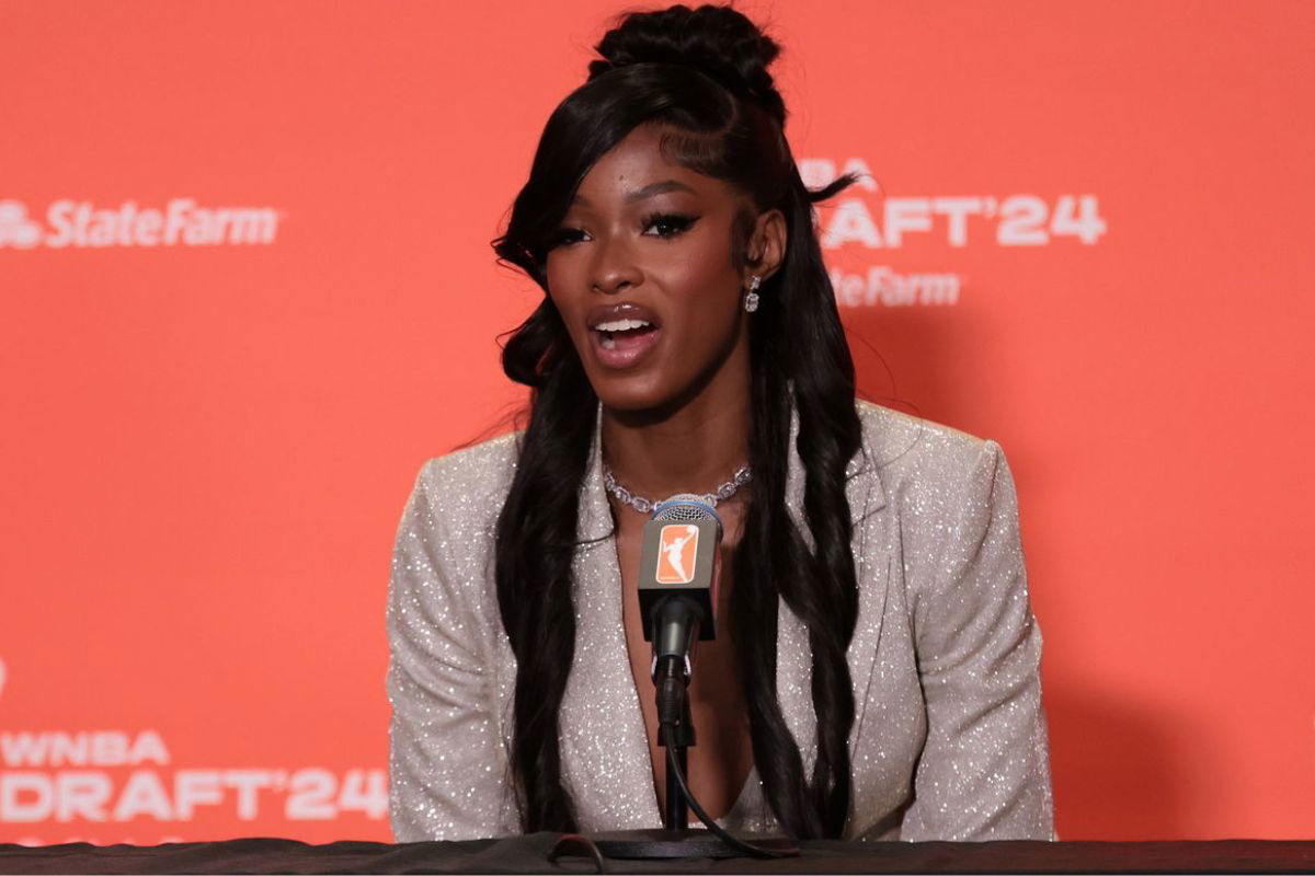 Fans Befuddled By Rickea Jackson's 'Doppleganger' As NFL Draft ...