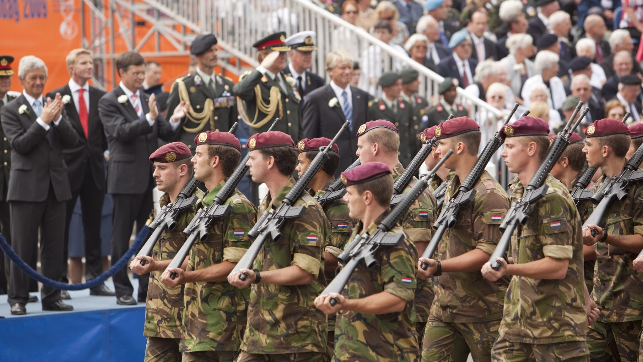 Dutch King Says Netherlands Must ‘Arm to the Teeth’ to Protect Peace
