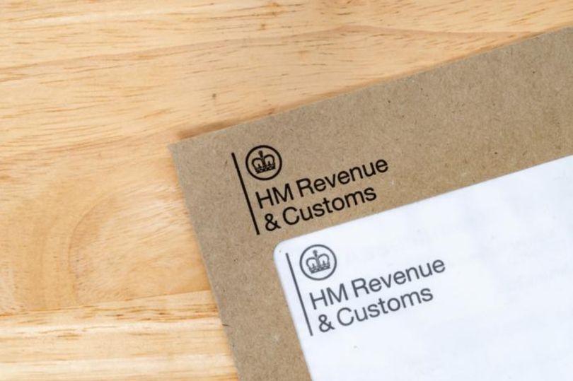 HMRC sending envelopes containing free £3,000 to state pensioners