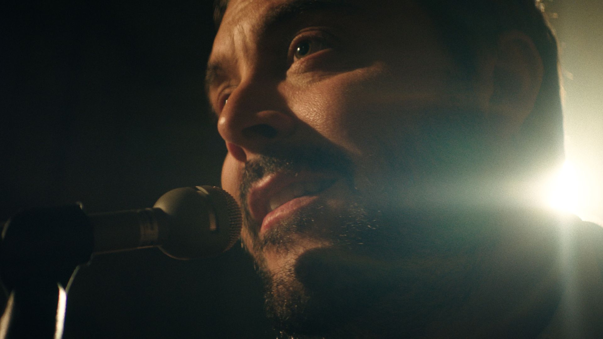 'I'm Beginning to See the Light' Clip Teases the Beautiful Seaside Film ...