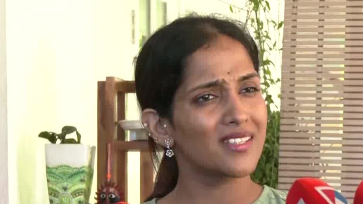 Pahalgam Terror Victim's Daughter Faces Online Abuse After Praising ...