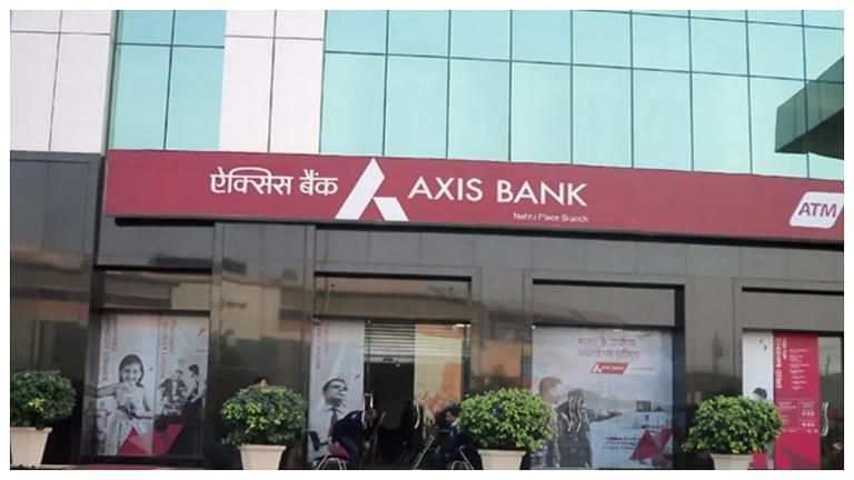 Discontinuation Of Axis Bank Cheque Collection, HDFC Bank To Replace ...
