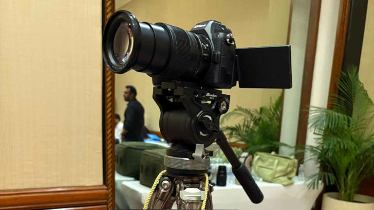 Nikon Z511 with 24.5MP full-frame BSI CMOS sensor launched in India ...