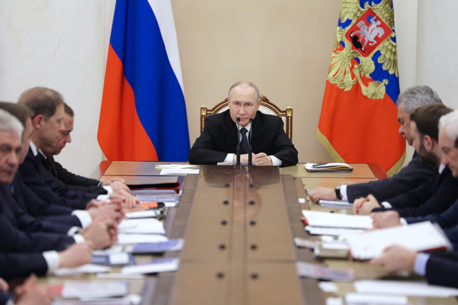 Russian Manipulation: a US ally revealed how Putin planned to influence ...