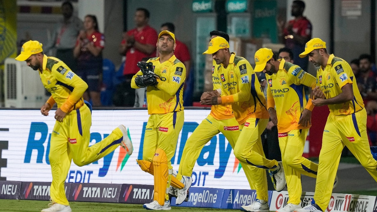 Sanjay Bangar backs CSK to push SRH on last spot with win in spin ...