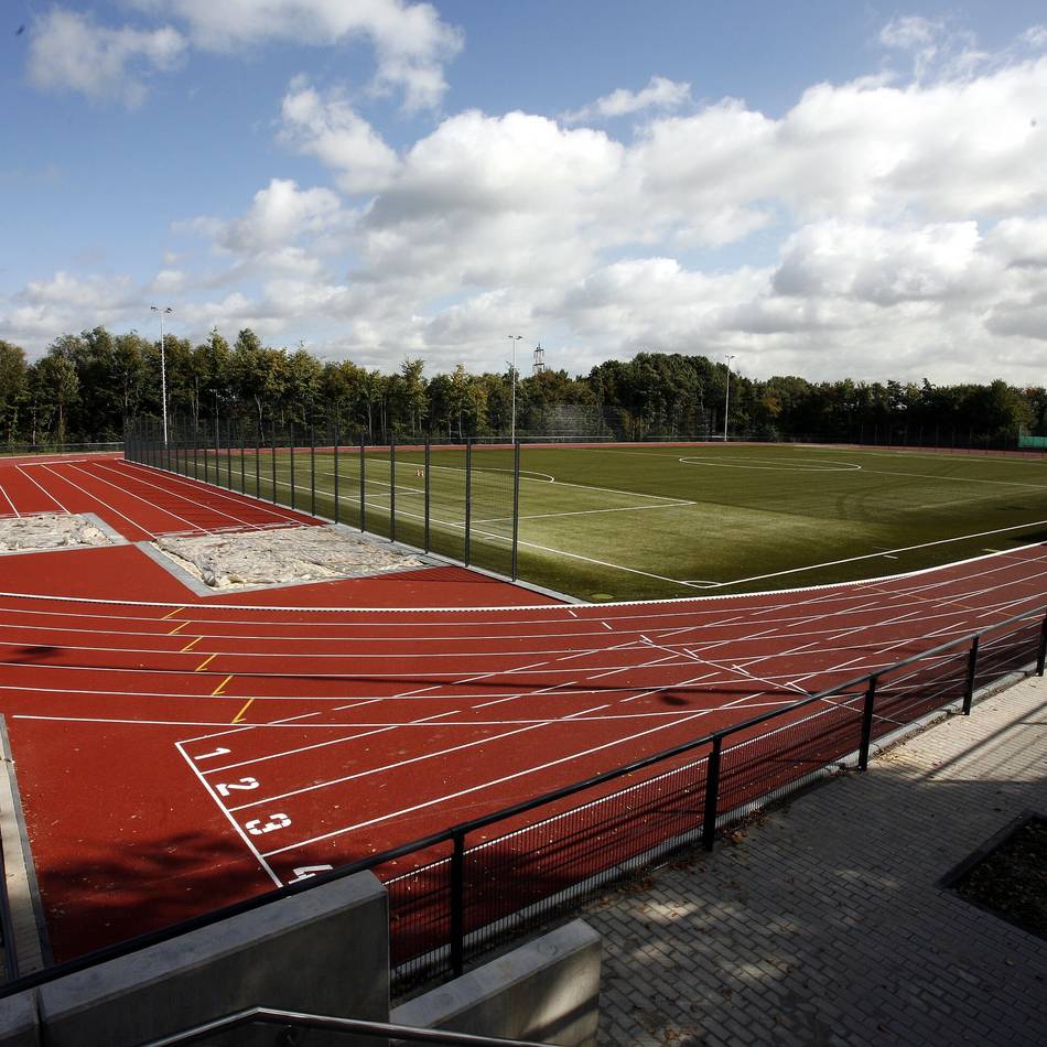 Runter vom Sofa und rauf auf die Tartanbahn in Metzkausen