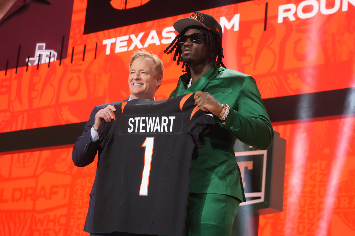 49ers Urged To Trade For Bengals' Shemar Stewart In Unprecedented Move