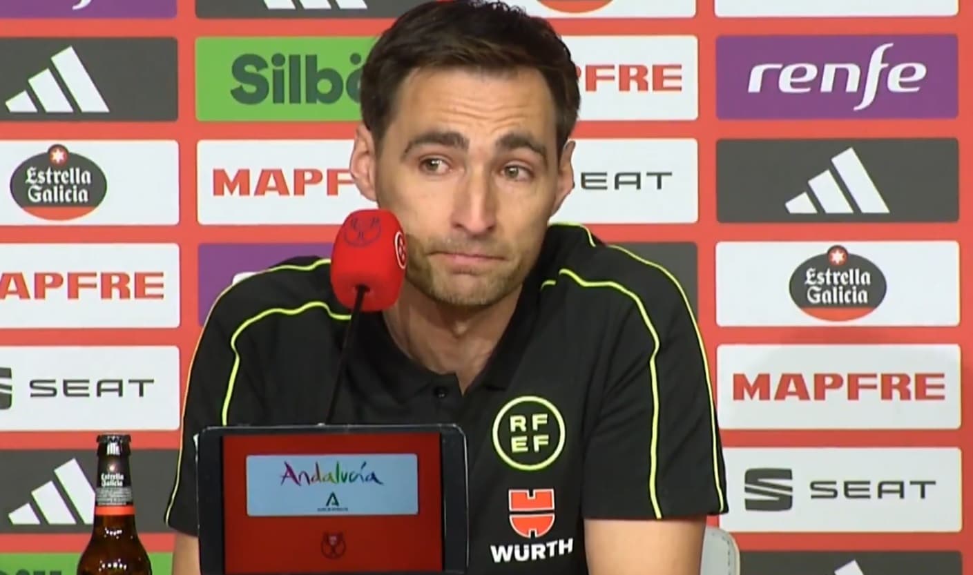 Barça-Real: l'arbitre du Clasico fond en larmes à la veille du choc ...