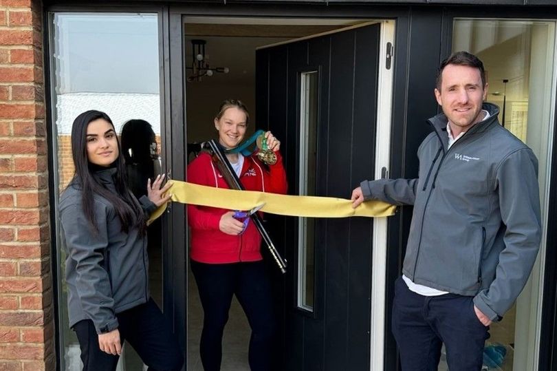 Local sporting champion opens eco homes development in Oake