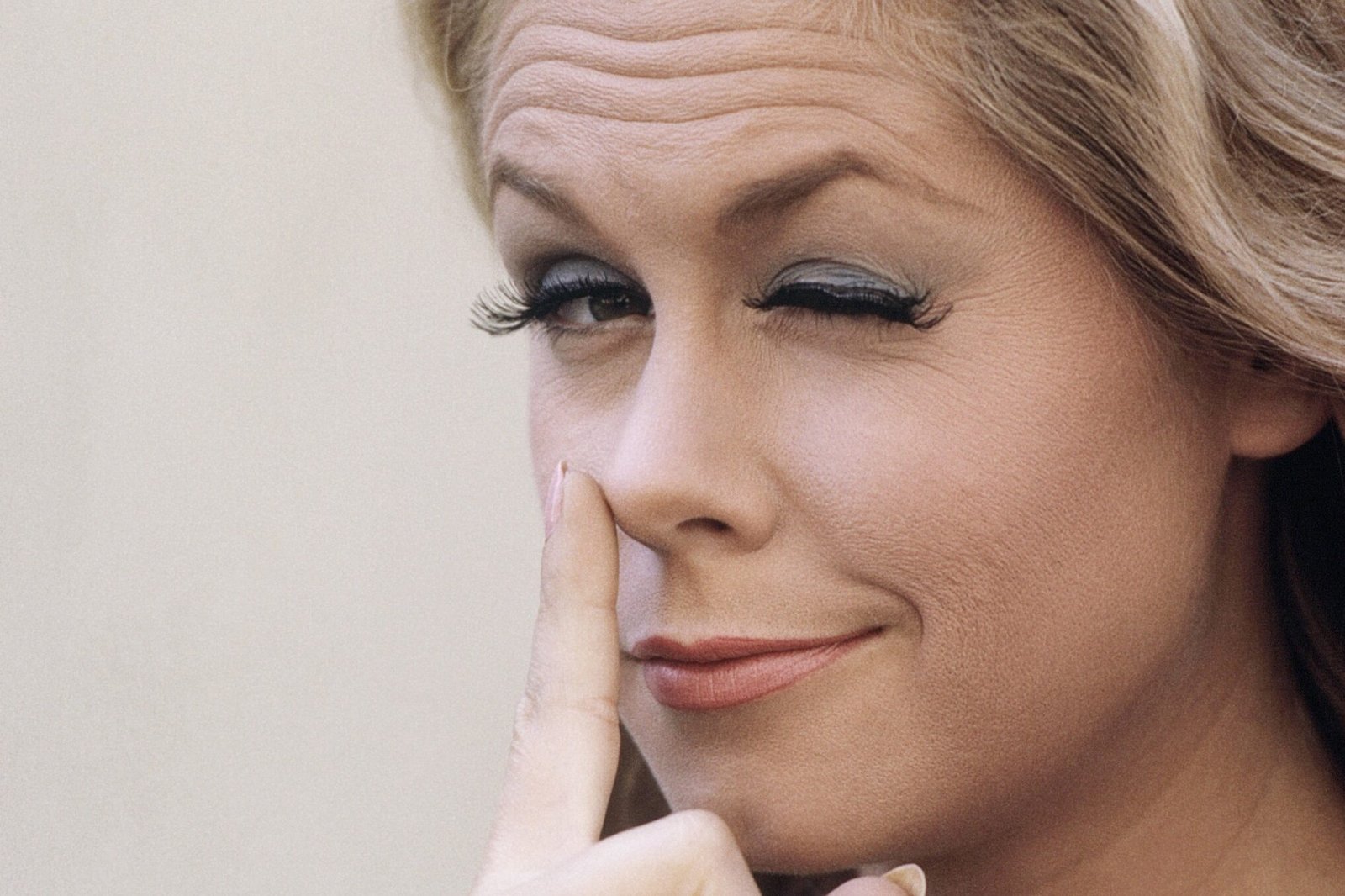 13 Times Elizabeth Montgomery Bewitched Audiences with Magic and Charm