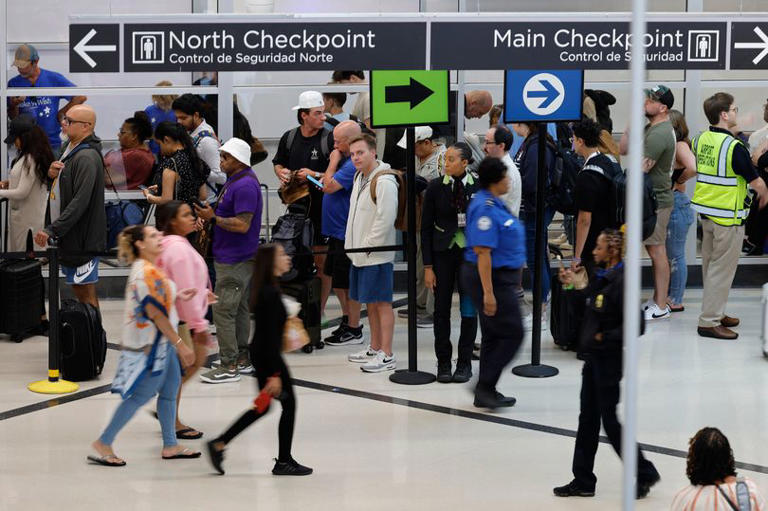 Everything to know about TSA facial recognition and whether you should opt in