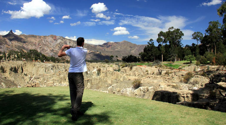 What are the highest elevation golf courses in the world?